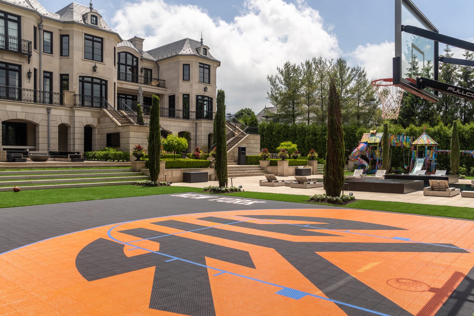 We Build & Install Backyard Sports | Basketball Hoops, Courts & More